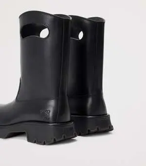 Loewe Calfskin Bobby Handle Boots - Black