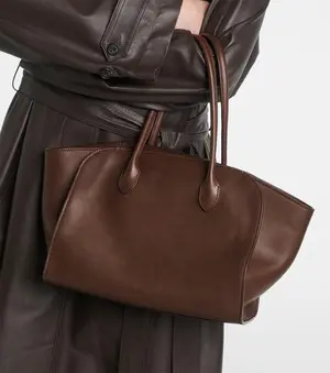 THE ROW Marlo 12 Leather Tote Bag - Brown
