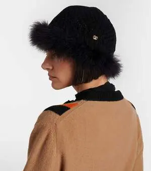 Valentino Garavani Vlogo Feather-trimmed Virgin Wool Beanie