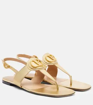 Valentino Garavani Vlogo Metallic Leather Thong Sandals - Gold