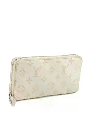 LOUIS VUITTON Zippy Wallet - White