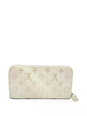 LOUIS VUITTON Zippy Wallet - White