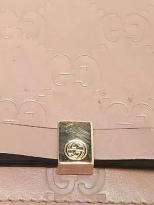 Gucci Logo-debossed Wallet