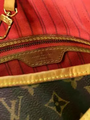 LOUIS VUITTON Neverfull Nm Limited Edition Cities V Monogram Canvas Mm Tote Bag - Brown