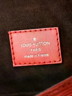 LOUIS VUITTON Cluny Bb Top Handle Satchel Epi Leather - Red