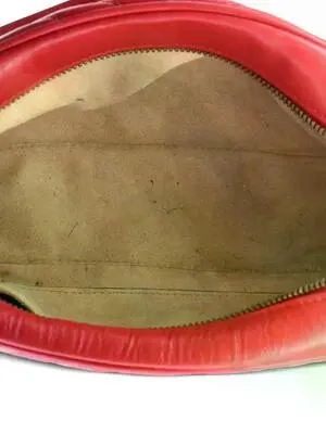 Gucci Gg Marmont Matelasse Small Shoulder Bag - Red