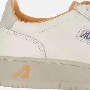 AUTRY Medalist Perforated Suede Insert Sneakers - Neutrals
