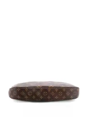 LOUIS VUITTON Multi Pochette Accessoires Monogram Canvas Crossbody Bag