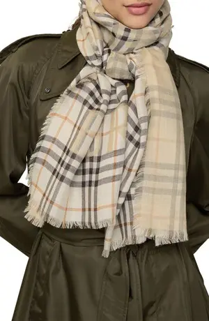 Burberry Wide Ekd Check Wool & Silk Fringe Scarf - Pebble White