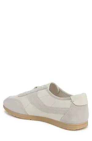 Vince La Runner Leather Sneakers - Horchata/pebble White