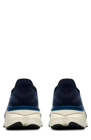 Clarks Pace Lace-up Sneaker - Blue