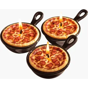 SOUTHLAKE GIFTS Mini Pizza Candle Trio - Heart Pepperoni