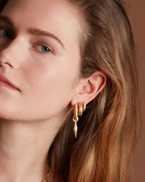 ELOISE JEWELRY Wander Hoops