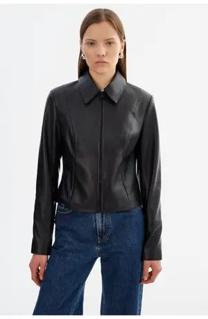 LAMARQUE Oceana Fitted Leather Jacket - Black