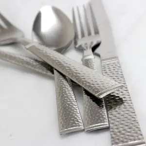 GIBSON EVERYDAY Prato 20 Piece Flatware Set