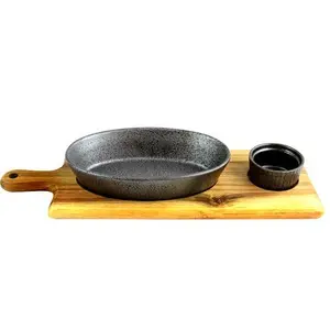 GIBSON ELITE Gracious Dining 3-piece Reactive Fine Ceramic Bowl Set With Acacia Wood Tray