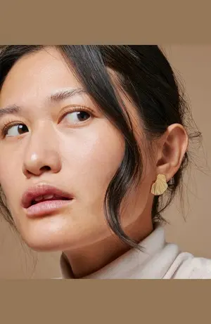 ENAMEL COPENHAGEN Wave Earrings