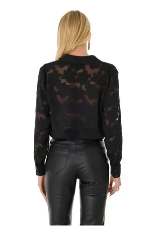 THE NOLI SHOP Stelle Button-up Floral Lace Top - Black