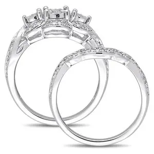 JULIANNA B. Diamond 3-stone Bridal Ring Set