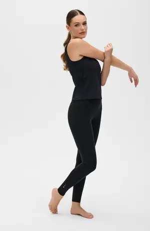 ELASTIQUE ATHLETICS Lisse Leggings 25
