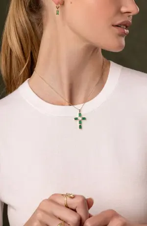 NIALAYA JEWELRY Cz Cross Pendant Necklace