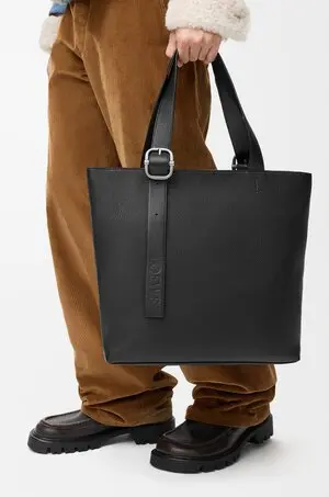 Loewe Loop Zipped Tote Bag - Black