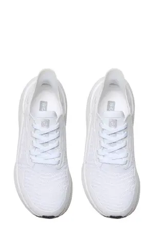 Clarks Lace-up Sneaker - White