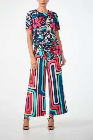Trina Turk Printed Short Sleeve Top