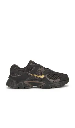 Nike V5 Runner Sneakers - Medium Ash  Metallic Gold & Cave Stone