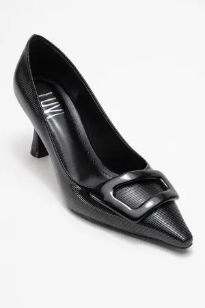 PROLOGUE SHOES Astra Buckle Pointed-toe Pumps - Black