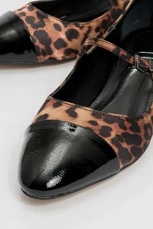 PROLOGUE SHOES Mary Jane Low Heel Pump - Leopard Pattern