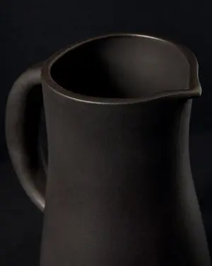 GHARYAN STONEWARE Stoneware Jug Dadasi 50 Oz - Black