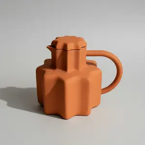 FORM & SEEK Comet Jug - Terracotta