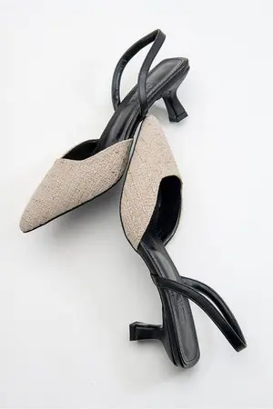 PROLOGUE SHOES Pointed Toe Slingback Pumps - Cream