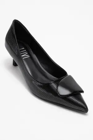 PROLOGUE SHOES Briana Buckle Pointed Toe Pumps - Black