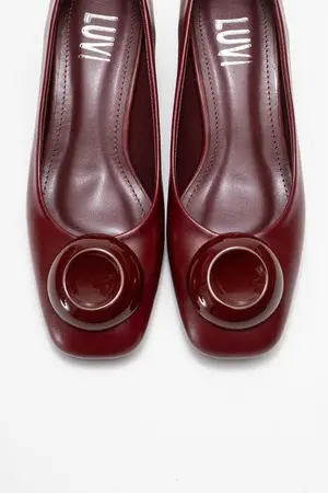 PROLOGUE SHOES Mila Buckle Square Toe Block Heel Pumps - Burgundy