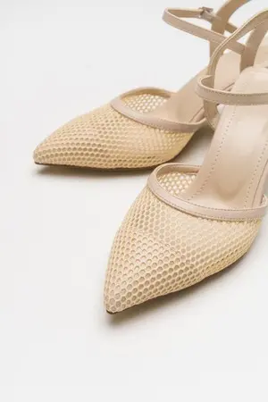 PROLOGUE SHOES Mesh Pointed Toe Pumps - Beige