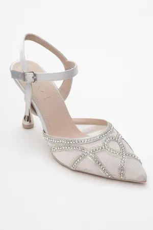 PROLOGUE SHOES Embellished Pointed Toe Pumps - Silver Satin