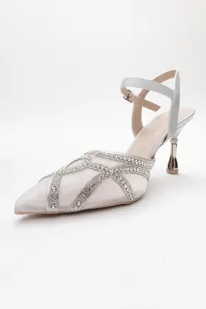 PROLOGUE SHOES Embellished Pointed Toe Pumps - Silver Satin