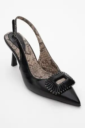 PROLOGUE SHOES Spera Buckled Pointed Toe Pump - Black Pattern