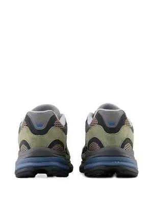 NEW BALANCE 2010 Logo-patch Sneakers - Green