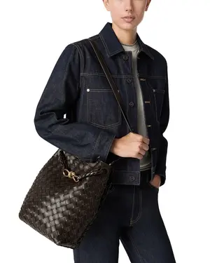Bottega Veneta Andiamo Small Intrecciato Leather Bucket Bag - Fondant/muse Brass