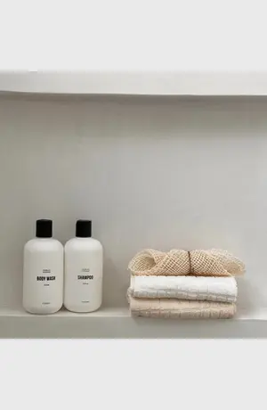 PUBLIC GOODS Shower Essentials Set
