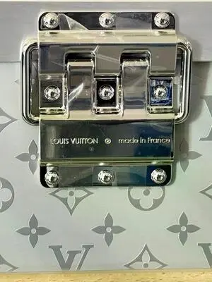 LOUIS VUITTON 2024 Malle Courrier 110 Luggage