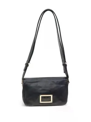 Valentino Garavani Logo-plaque Leather Shoulder Bag - Black