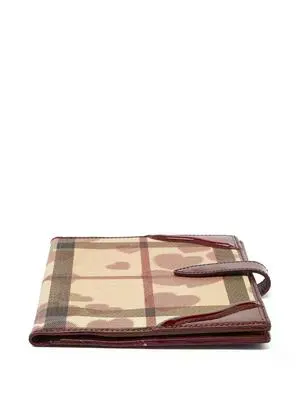 Burberry Heart Nova Check Leather Agenda Cover
