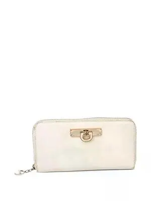 Dkny Pre-owned Zip Around Leather Wallet - Neutrals