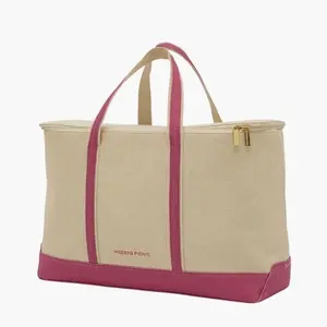 MODERN PICNIC Tote Bag
