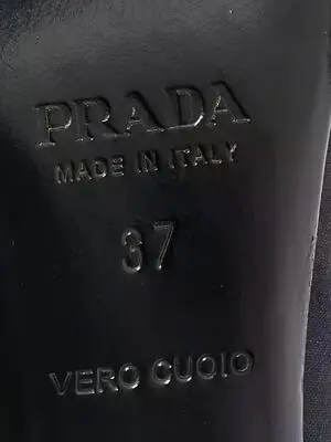 Prada Pumps