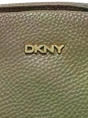 Dkny Logo-lettering Shoulder Bag